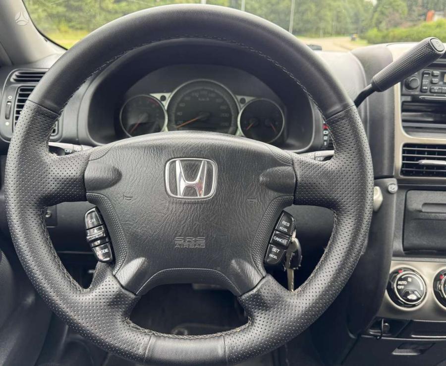 Pelēks Honda CR-V 2006 Viļņa, ar dzinēja tilpumu 2.00 L un nobraukumu 256 tūkst. km par 2250 €, foto 21 vietnē AUTOMOTO.COM.LV