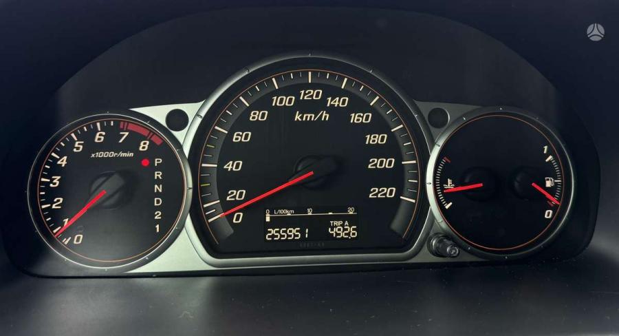 Pelēks Honda CR-V 2006 Viļņa, ar dzinēja tilpumu 2.00 L un nobraukumu 256 tūkst. km par 2250 €, foto 24 vietnē AUTOMOTO.COM.LV