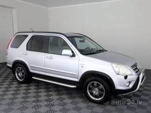 Grey Honda CR-V 2006 in Tallinn, with an engine capacity of 2.00 L and mileage of 257 thousand km for 1799 €, photo  on AUTOMOTO.COM.LV