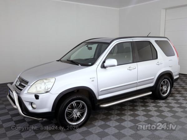 Grey Honda CR-V 2006 in Tallinn, with an engine capacity of 2.00 L and mileage of 257 thousand km for 1799 €, photo 3 on AUTOMOTO.COM.LV