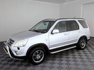 Pelēks Honda CR-V 2006 Tallina, ar dzinēja tilpumu 2.00 L un nobraukumu 257 tūkst. km par 1799 €, foto 3 vietnē AUTOMOTO.COM.LV