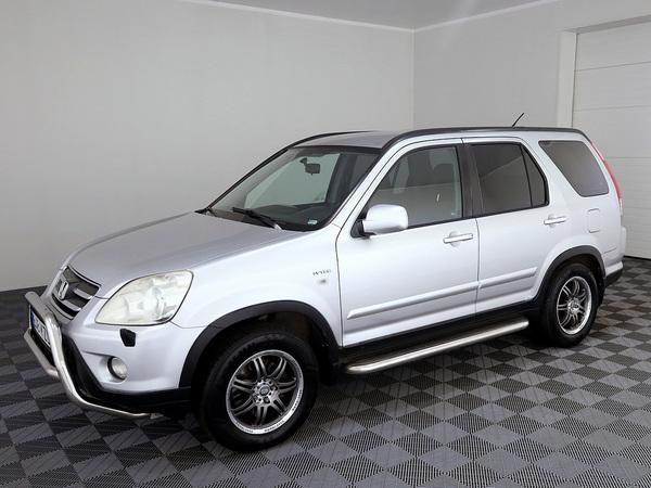 Honda CR-V 2006 Tallina vietnē Pelēks Honda CR-V 2006 Tallina, ar dzinēja tilpumu 2.00 L un nobraukumu 257 tūkst. km par 1799 €, foto 3 vietnē AUTOMOTO.COM.LV