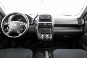 Pelēks Honda CR-V 2006 Tallina, ar dzinēja tilpumu 2.00 L un nobraukumu 257 tūkst. km par 1799 €, foto 13 vietnē AUTOMOTO.COM.LV