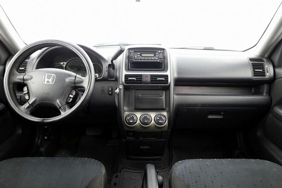 Pelēks Honda CR-V 2006 Tallina, ar dzinēja tilpumu 2.00 L un nobraukumu 257 tūkst. km par 1799 €, foto 13 vietnē AUTOMOTO.COM.LV