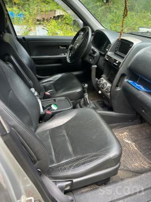 Pelēks Honda CR-V 2006 Rīga, ar dzinēja tilpumu 2.20 L un nobraukumu 260 tūkst. km par 2150 €, foto 5 vietnē AUTOMOTO.COM.LV