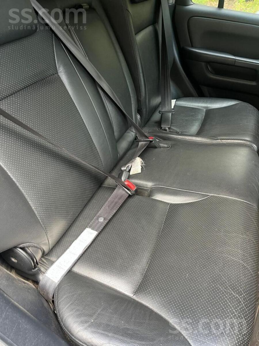 Pelēks Honda CR-V 2006 Rīga, ar dzinēja tilpumu 2.20 L un nobraukumu 260 tūkst. km par 2150 €, foto 6 vietnē AUTOMOTO.COM.LV