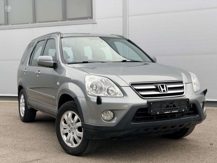 Pelēks Honda CR-V 2006 Utena, ar dzinēja tilpumu 2.20 L un nobraukumu 391 tūkst. km par 3490 €, foto 3 vietnē AUTOMOTO.COM.LV