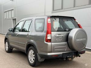 Pelēks Honda CR-V 2006 Utena, ar dzinēja tilpumu 2.20 L un nobraukumu 391 tūkst. km par 3490 €, foto 12 vietnē AUTOMOTO.COM.LV