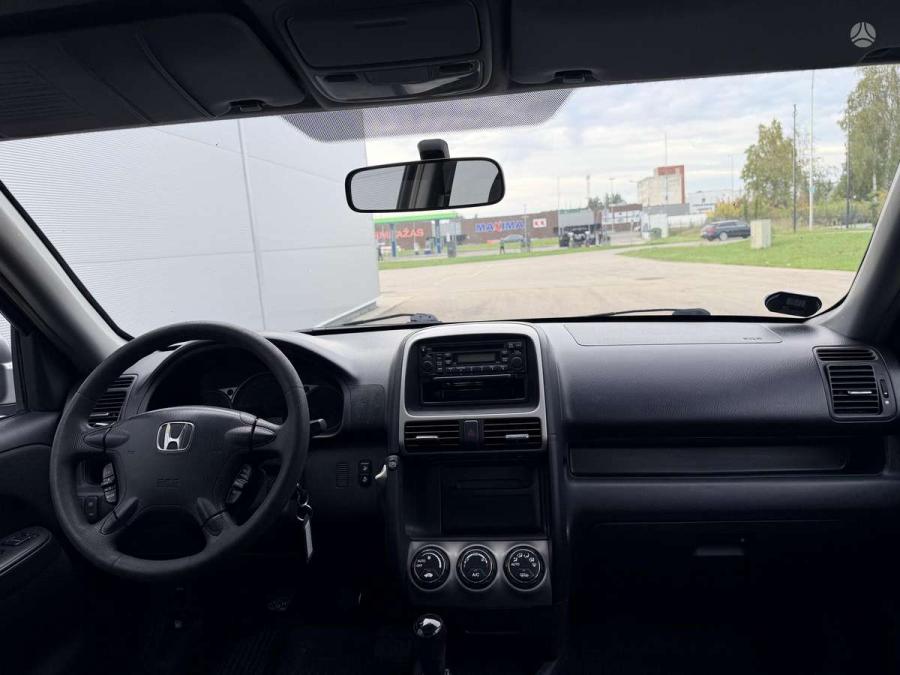 Pelēks Honda CR-V 2006 Utena, ar dzinēja tilpumu 2.20 L un nobraukumu 391 tūkst. km par 3490 €, foto 20 vietnē AUTOMOTO.COM.LV