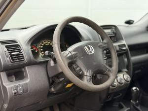 Pelēks Honda CR-V 2006 Utena, ar dzinēja tilpumu 2.20 L un nobraukumu 391 tūkst. km par 3490 €, foto 22 vietnē AUTOMOTO.COM.LV