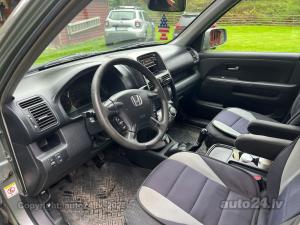 Pelēks Honda CR-V 2006 Jegeva, ar dzinēja tilpumu 2.00 L un nobraukumu 343 tūkst. km par 2999 €, foto 8 vietnē AUTOMOTO.COM.LV