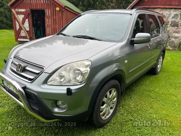 Grey Honda CR-V 2006 in Jogeva, with an engine capacity of 2.00 L and mileage of 343 thousand km for 2999 €, photo 6 on AUTOMOTO.COM.LV