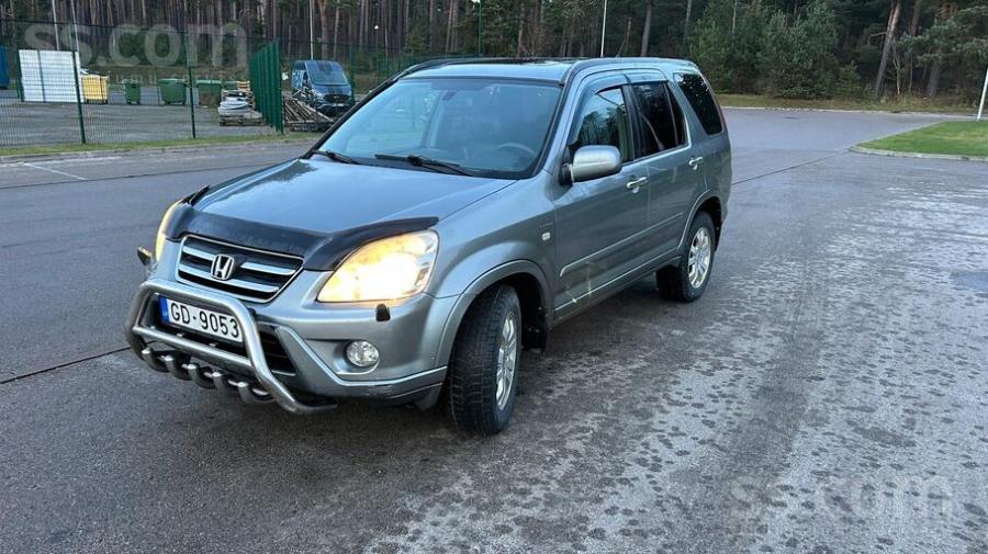 Pelēks Honda CR-V 2006 Rīga, ar dzinēja tilpumu 2.00 L un nobraukumu 346 tūkst. km par 3150 €, foto 1 vietnē AUTOMOTO.COM.LV