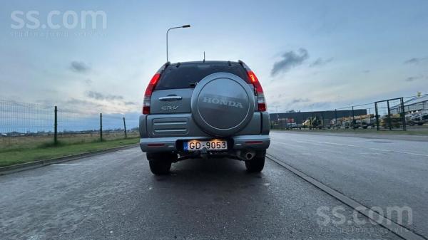 Pelēks Honda CR-V 2006 Rīga, ar dzinēja tilpumu 2.00 L un nobraukumu 346 tūkst. km par 3150 €, foto 9 vietnē AUTOMOTO.COM.LV