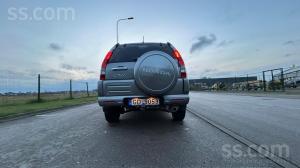 Pelēks Honda CR-V 2006 Rīga, ar dzinēja tilpumu 2.00 L un nobraukumu 346 tūkst. km par 3150 €, foto 9 vietnē AUTOMOTO.COM.LV