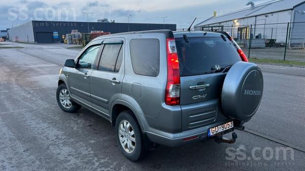 Pelēks Honda CR-V 2006 Rīga, ar dzinēja tilpumu 2.00 L un nobraukumu 346 tūkst. km par 3150 €, foto 10 vietnē AUTOMOTO.COM.LV