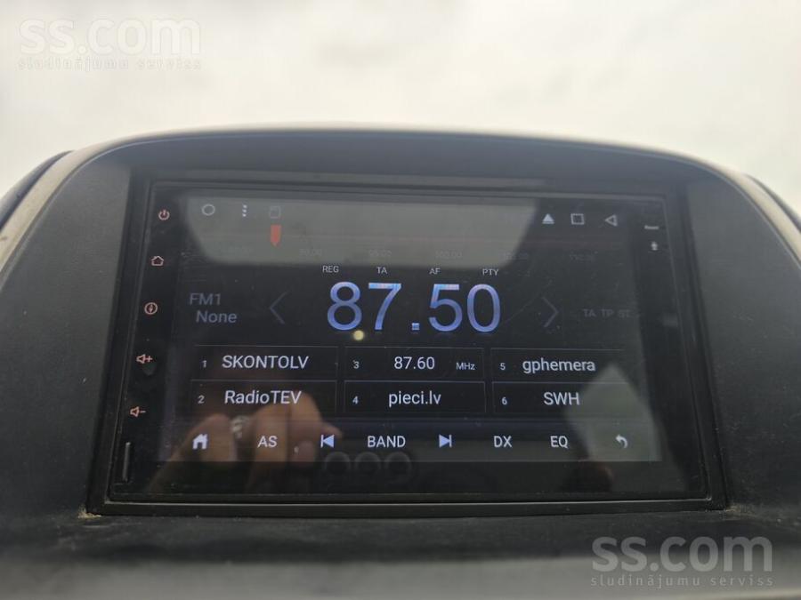 Grey Honda CR-V 2006 in Daugavpils, with an engine capacity of 2.20 L and mileage of 0 thousand km for 1499 €, photo 12 on AUTOMOTO.COM.LV