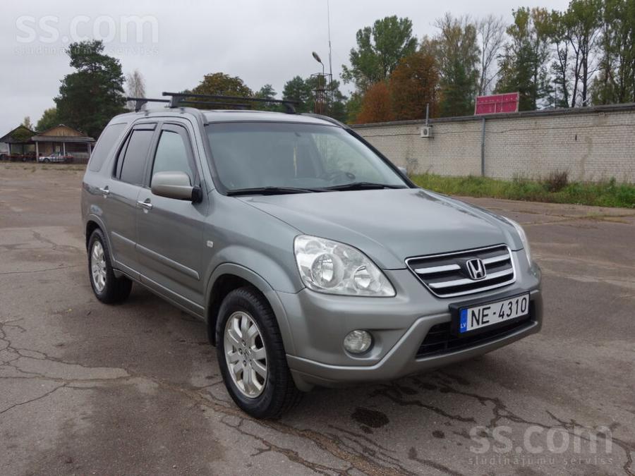 Pelēks Honda CR-V 2006 Rīga, ar dzinēja tilpumu 2.20 L un nobraukumu 323 tūkst. km par 2850 €, foto 3 vietnē AUTOMOTO.COM.LV
