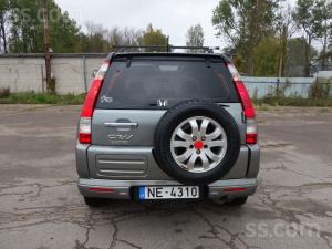 Pelēks Honda CR-V 2006 Rīga, ar dzinēja tilpumu 2.20 L un nobraukumu 323 tūkst. km par 2850 €, foto 5 vietnē AUTOMOTO.COM.LV