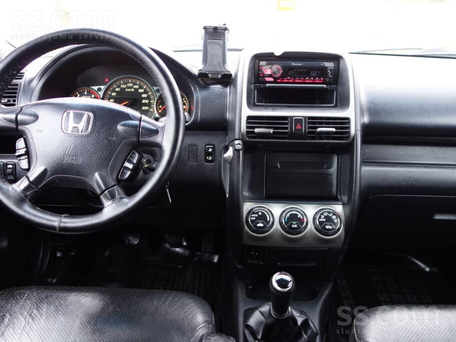Pelēks Honda CR-V 2006 Rīga, ar dzinēja tilpumu 2.20 L un nobraukumu 323 tūkst. km par 2850 €, foto 10 vietnē AUTOMOTO.COM.LV