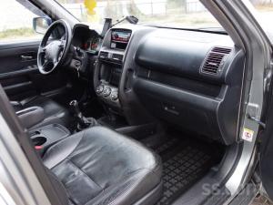 Pelēks Honda CR-V 2006 Rīga, ar dzinēja tilpumu 2.20 L un nobraukumu 323 tūkst. km par 2850 €, foto 19 vietnē AUTOMOTO.COM.LV