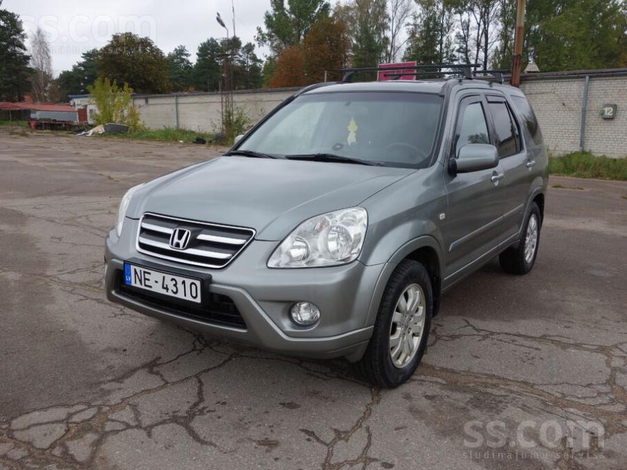 Pelēks Honda CR-V 2006 Rīga, ar dzinēja tilpumu 2.20 L un nobraukumu 323 tūkst. km par 2850 €, foto 32 vietnē AUTOMOTO.COM.LV