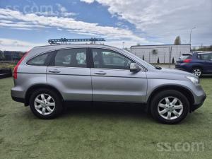 Pelēks Honda CR-V 2007 Liepāja, ar dzinēja tilpumu 2.20 L un nobraukumu 240 tūkst. km par 3400 €, foto 12 vietnē AUTOMOTO.COM.LV