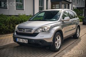 Pelēks Honda CR-V 2007 Rīga, ar dzinēja tilpumu 2.00 L un nobraukumu 277 tūkst. km par 700 €, foto 1 vietnē AUTOMOTO.COM.LV