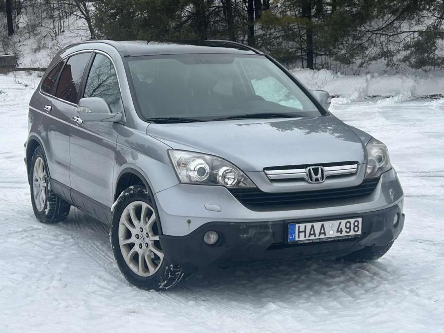 Pelēks Honda CR-V 2007 Ukmergė, ar dzinēja tilpumu 2.20 L un nobraukumu 330 tūkst. km par 3350 €, foto 2 vietnē AUTOMOTO.COM.LV