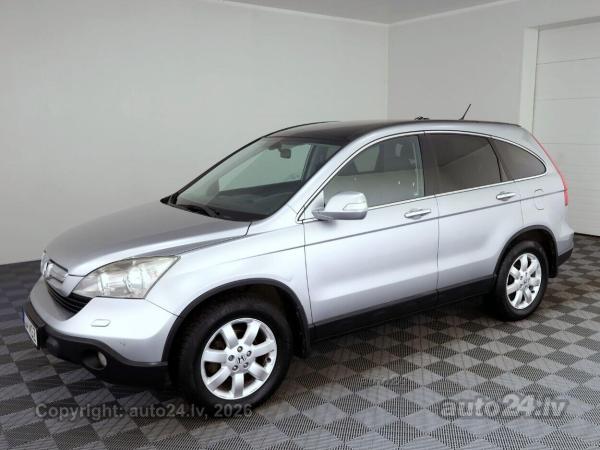 Grey Honda CR-V 2007 in Tallinn, with an engine capacity of 2.00 L and mileage of 139 thousand km for 4999 €, photo 2 on AUTOMOTO.COM.LV