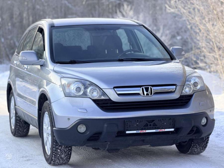 Pelēks Honda CR-V 2007 Utena, ar dzinēja tilpumu 2.00 L un nobraukumu 318 tūkst. km par 4720 €, foto 3 vietnē AUTOMOTO.COM.LV