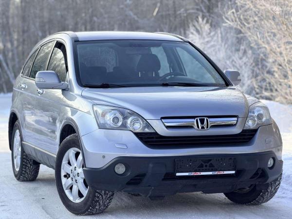 Pelēks Honda CR-V 2007 Utena, ar dzinēja tilpumu 2.00 L un nobraukumu 318 tūkst. km par 4650 €, foto 1 vietnē AUTOMOTO.COM.LV