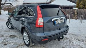 Grey Honda CR-V 2007 in Riga, with an engine capacity of 2.20 L and mileage of 0 thousand km for 3900 €, photo 6 on AUTOMOTO.COM.LV