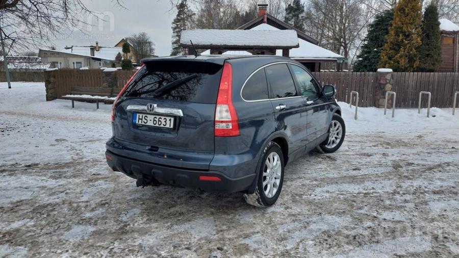 Grey Honda CR-V 2007 in Riga, with an engine capacity of 2.20 L and mileage of 0 thousand km for 3900 €, photo 20 on AUTOMOTO.COM.LV