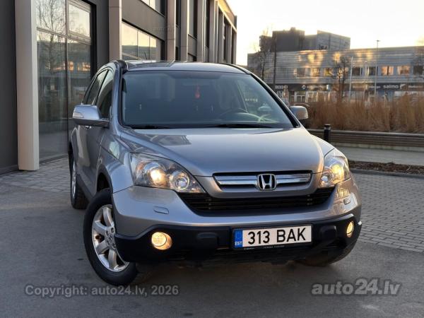 Pelēks Honda CR-V 2007 Tallina, ar dzinēja tilpumu 2.00 L un nobraukumu 215 tūkst. km par 4250 €, foto 5 vietnē AUTOMOTO.COM.LV