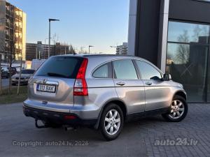 Grey Honda CR-V 2007 in Tallinn, with an engine capacity of 2.00 L and mileage of 215 thousand km for 4250 €, photo 9 on AUTOMOTO.COM.LV