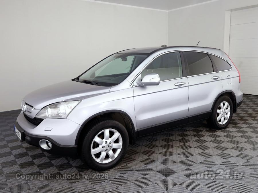Grey Honda CR-V 2007 in Tallinn, with an engine capacity of 2.00 L and mileage of 292 thousand km for 2799 €, photo 3 on AUTOMOTO.COM.LV