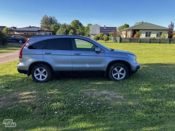 Pelēks Honda CR-V 2007 Kupiškis, ar dzinēja tilpumu 2.20 L un nobraukumu 305 tūkst. km par 3000 €, foto 1 vietnē AUTOMOTO.COM.LV