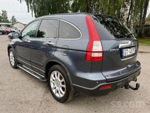 Grey Honda CR-V 2007 in Riga, with an engine capacity of 2.00 L and mileage of 0 thousand km for 3450 €, photo 7 on AUTOMOTO.COM.LV