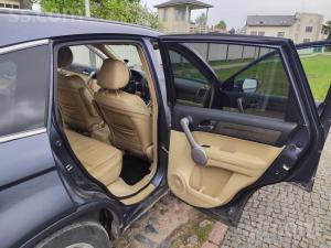 Pelēks Honda CR-V 2007 Rīga, ar dzinēja tilpumu 2.20 L un nobraukumu 303 tūkst. km par 3200 €, foto 19 vietnē AUTOMOTO.COM.LV