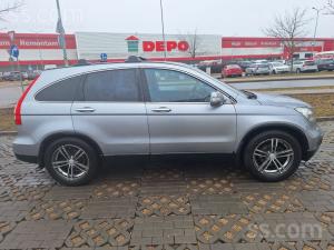 Pelēks Honda CR-V 2007 Bauska, ar dzinēja tilpumu 2.20 L un nobraukumu 0 tūkst. km par 3200 €, foto 4 vietnē AUTOMOTO.COM.LV