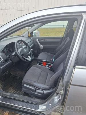Pelēks Honda CR-V 2007 Bauska, ar dzinēja tilpumu 2.20 L un nobraukumu 0 tūkst. km par 3200 €, foto 11 vietnē AUTOMOTO.COM.LV