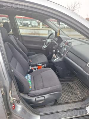 Pelēks Honda CR-V 2007 Bauska, ar dzinēja tilpumu 2.20 L un nobraukumu 0 tūkst. km par 3200 €, foto 12 vietnē AUTOMOTO.COM.LV
