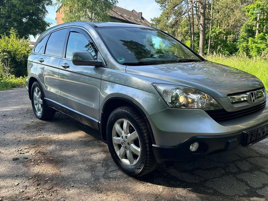 Pelēks Honda CR-V 2007 Utena, ar dzinēja tilpumu 2.20 L un nobraukumu 286 tūkst. km par 6250 €, foto 1 vietnē AUTOMOTO.COM.LV
