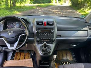 Pelēks Honda CR-V 2007 Utena, ar dzinēja tilpumu 2.20 L un nobraukumu 286 tūkst. km par 6250 €, foto 27 vietnē AUTOMOTO.COM.LV