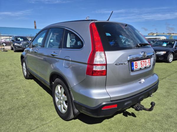 Pelēks Honda CR-V 2007 Rīga, ar dzinēja tilpumu 2.20 L un nobraukumu 240 tūkst. km par 5600 €, foto 9 vietnē AUTOMOTO.COM.LV