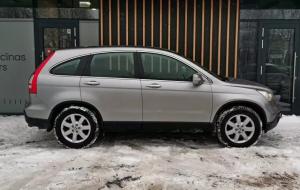 Grey Honda CR-V 2007 in Riga, with an engine capacity of 2.20 L and mileage of 297 thousand km for 3990 €, photo 17 on AUTOMOTO.COM.LV
