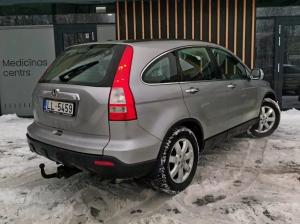 Grey Honda CR-V 2007 in Riga, with an engine capacity of 2.20 L and mileage of 297 thousand km for 3990 €, photo 19 on AUTOMOTO.COM.LV