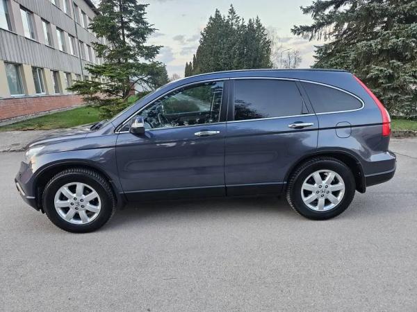 Pelēks Honda CR-V 2007 Jēkabpils, ar dzinēja tilpumu 2.20 L un nobraukumu 252 tūkst. km par 5890 €, foto 9 vietnē AUTOMOTO.COM.LV