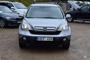 Grey Honda CR-V 2007 in Vilnius, with an engine capacity of 2.20 L and mileage of 283 thousand km for 2750 €, photo 3 on AUTOMOTO.COM.LV